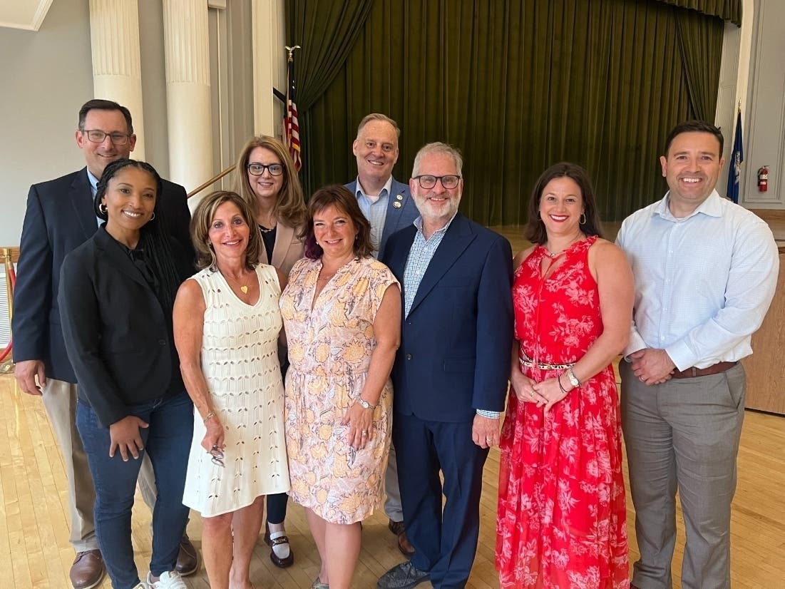 West Hartford Democrats Endorse 2025 Election Slate | West Hartford, CT ...