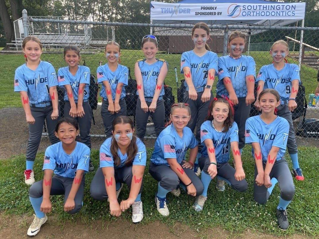 Southington Girls Softball Squad Pays Tribute To Fallen Wolcott Coach ...