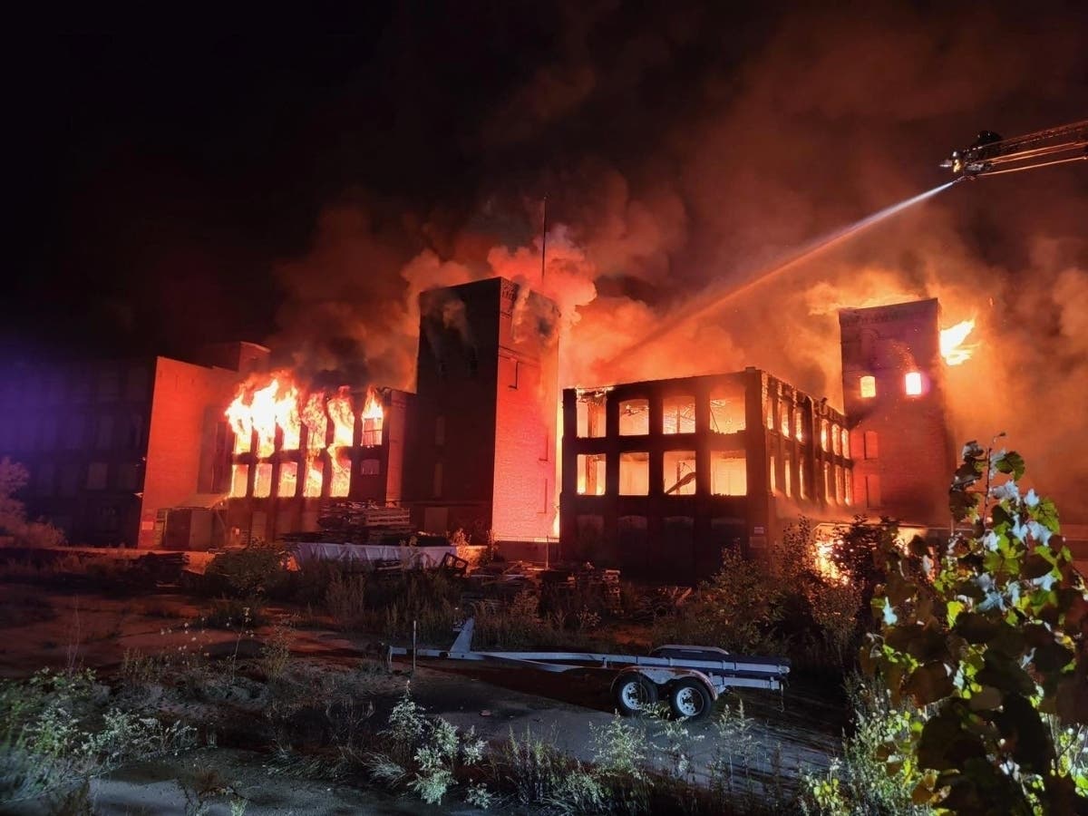 Simsbury Firefighters Rush To Massive Torrington Fire: SVFC | Simsbury ...