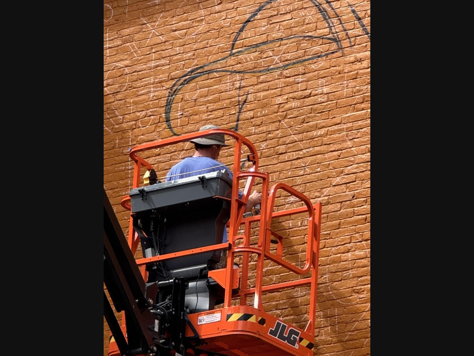 West Hartford To Unveil Community Mural Honoring Deaf History ...