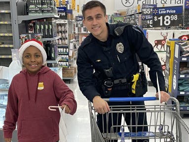 In Priceless Moment, Kids Go Shopping With Plumstead Cops | Doylestown ...