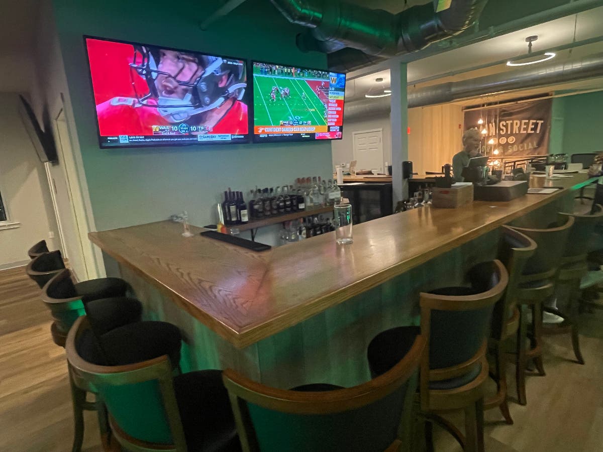 New Cocktail Bar And Lounge Opens In Downtown Doylestown | Doylestown ...
