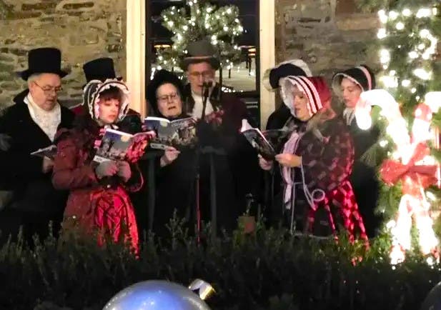 Tree Lighting On Sunday, Parade Next Weekend In New Hope | New Hope, PA ...