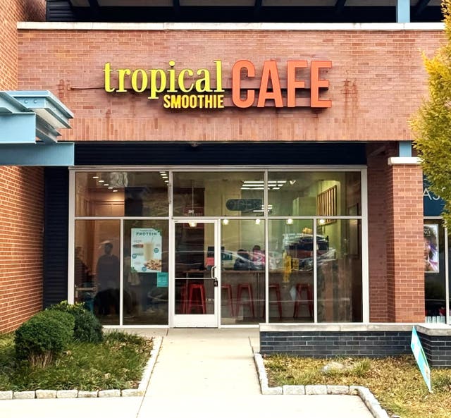 Tropical Smoothie Cafe Opens At Doylestown Pointe Shopping Center ...