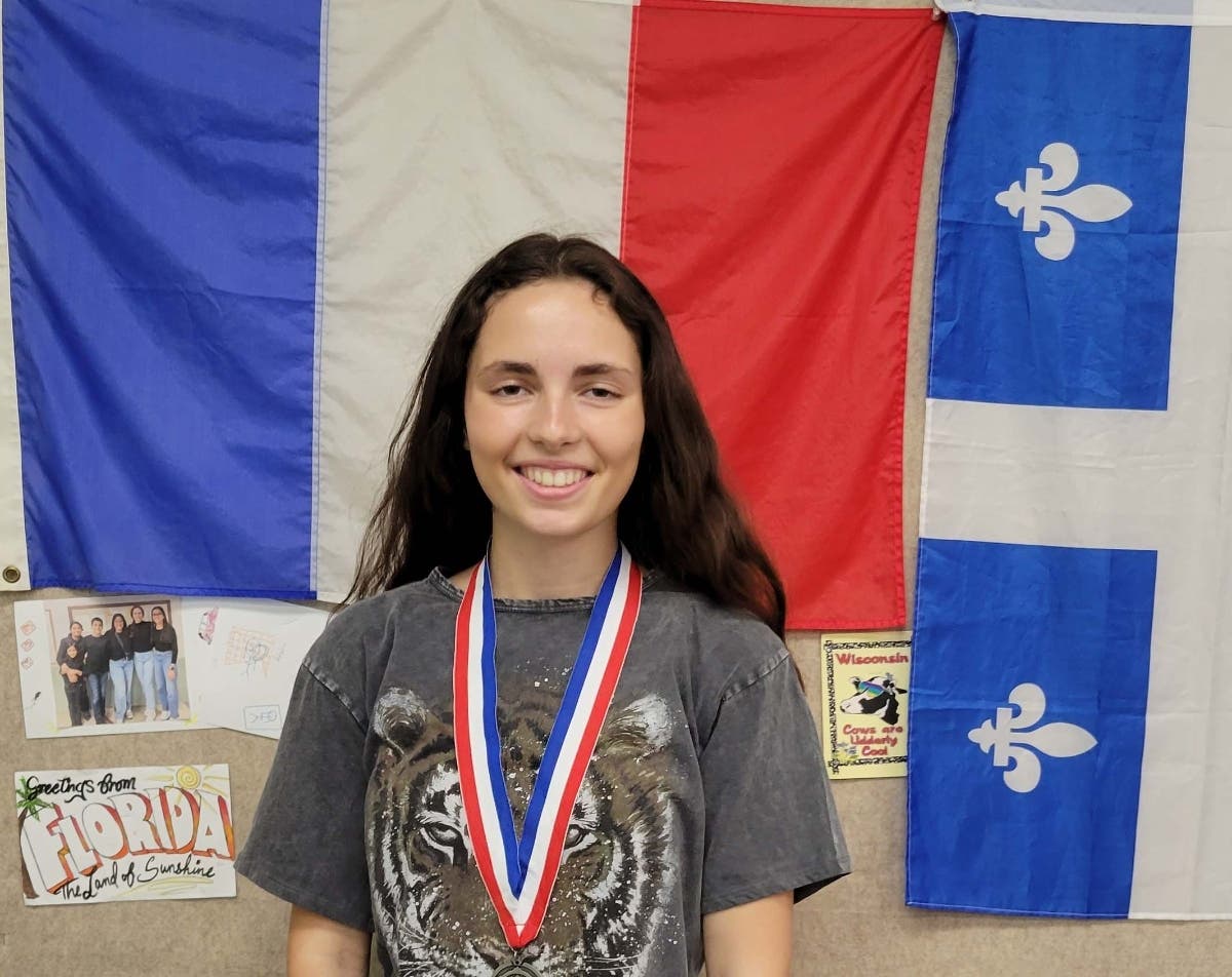 Four Sandburg Eagles medal on National French Exam | Orland Park, IL Patch