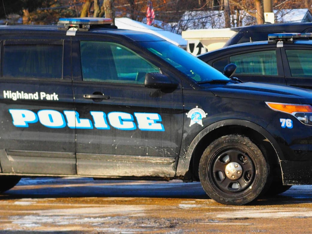 Theif Takes $300 From Unattended Gas Station Register: Highland Park ...