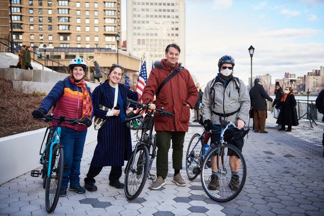 East Midtown Greenway Opens To Huge Crowd And Rave Reviews | Upper East ...