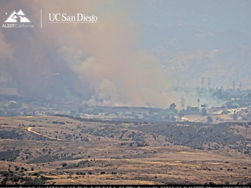 Calimesa Brush Fire Ignites Near I-10 At Cherry Valley Boulevard ...