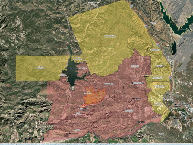 Castaic Fire Map: See Canyon Fire Perimeter, Evacuation Orders | Los ...