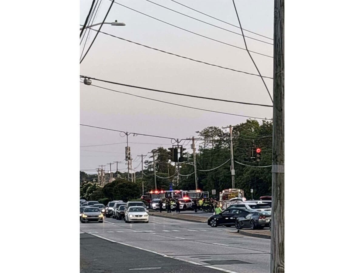 Man Crashed Tesla Impaired By Drugs, Alcohol: Police | Deer Park, NY Patch