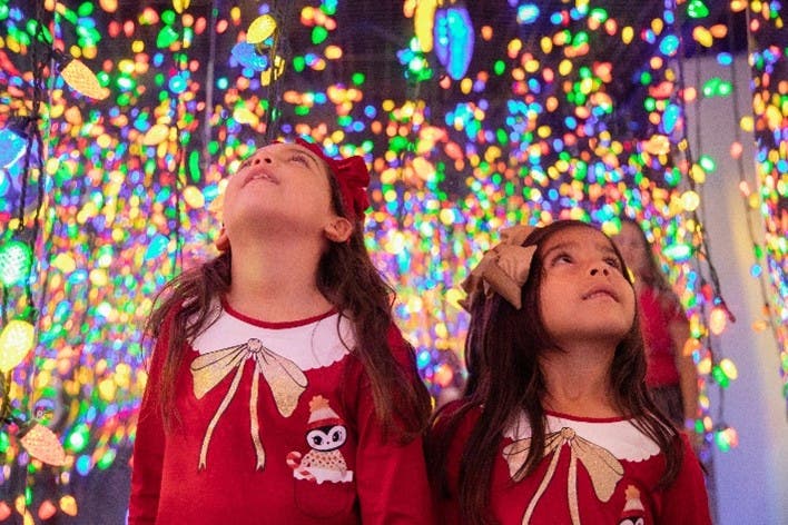Nov 24 | Snowday at Galleria Dallas | Dallas, TX Patch
