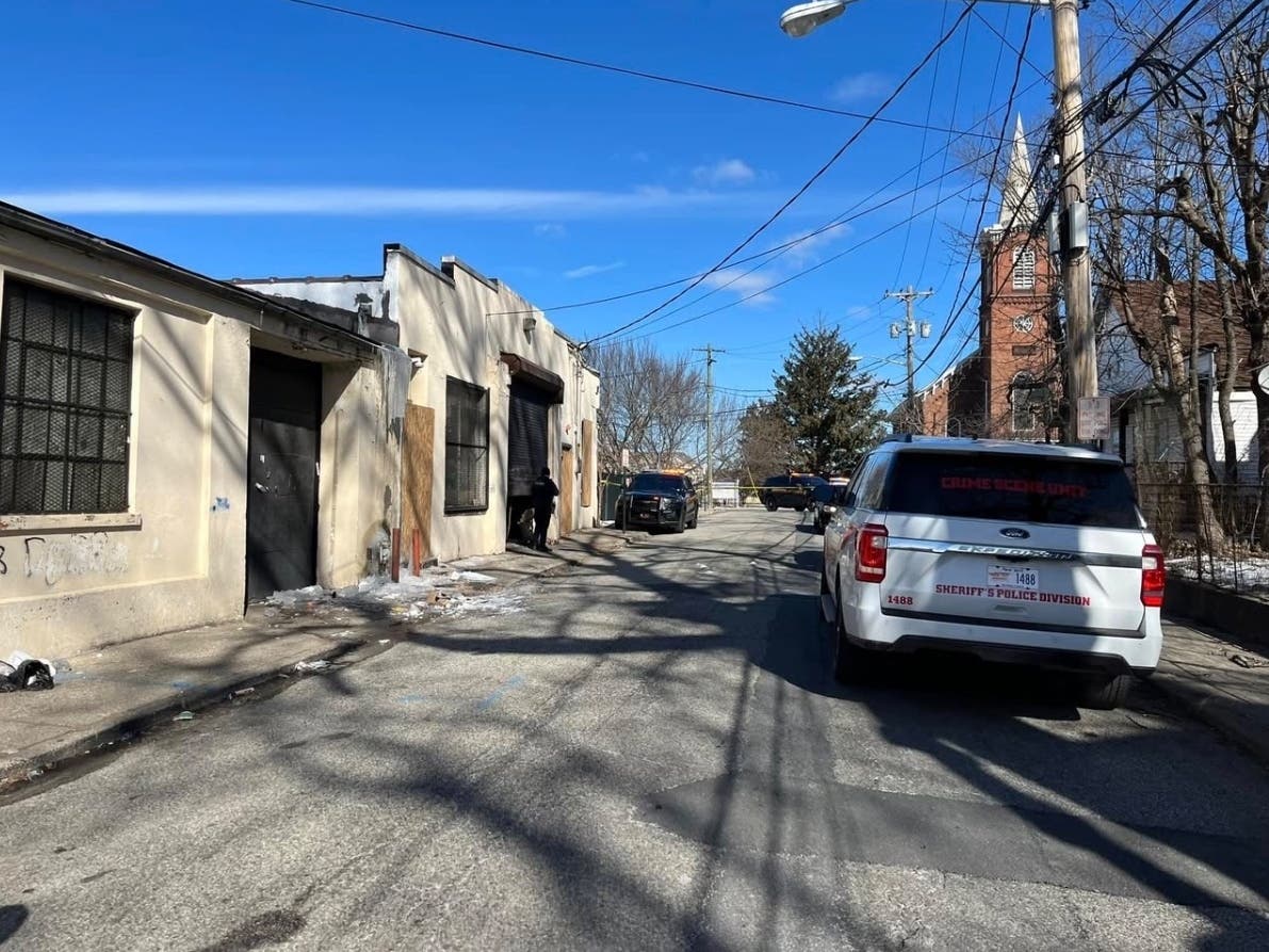 Body Found In Abandoned Spring Valley Commercial Building: Police | Mid ...