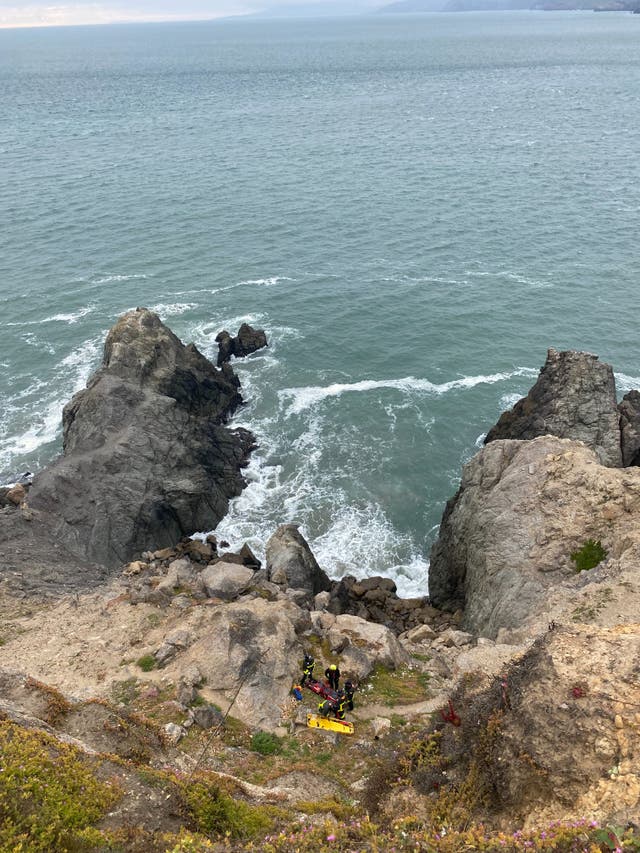 Fire Crews Rescue Hiker Who Fell 100 Feet Off SF Cliff | San Francisco ...
