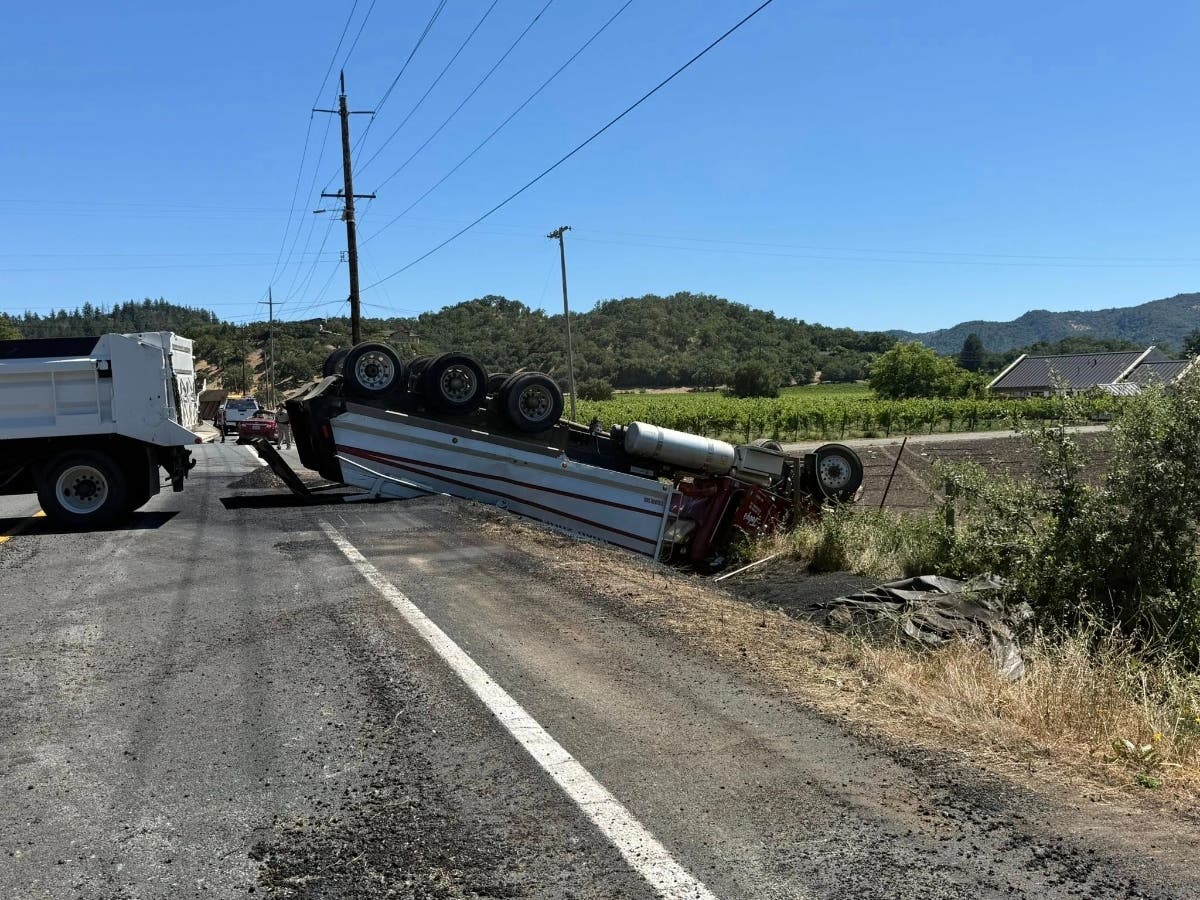 Crash Shuts Down Silverado Trail, Both Directions: CHP Napa | Napa ...