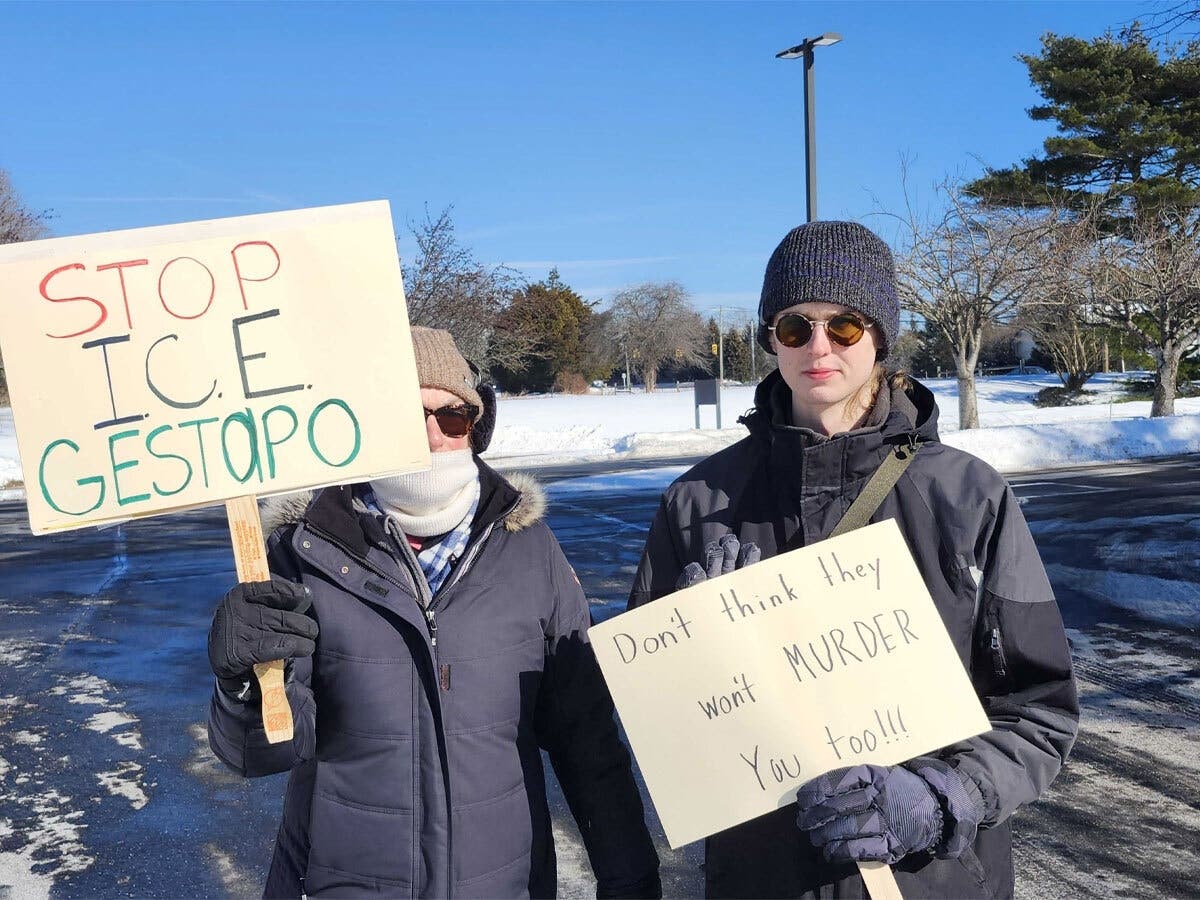 Melville Protest Targets ICE Funding As DHS Vote, Shutdown Deadline ...