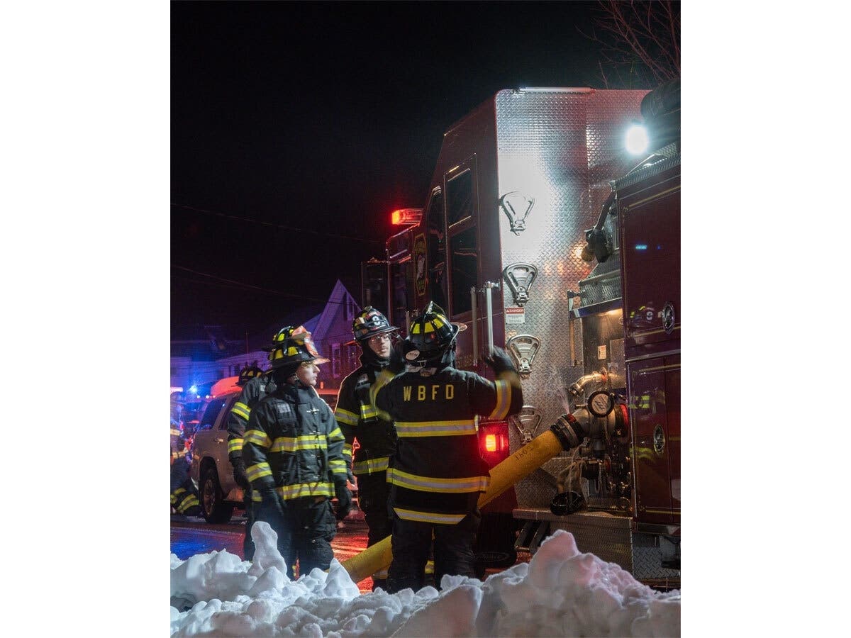 Video: West Babylon Apartment Fire Draws Massive Mutual Aid Response ...