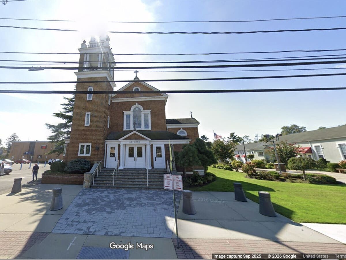 Woman Arrested After Damaging Jesus Statue At East Islip Church: Police ...