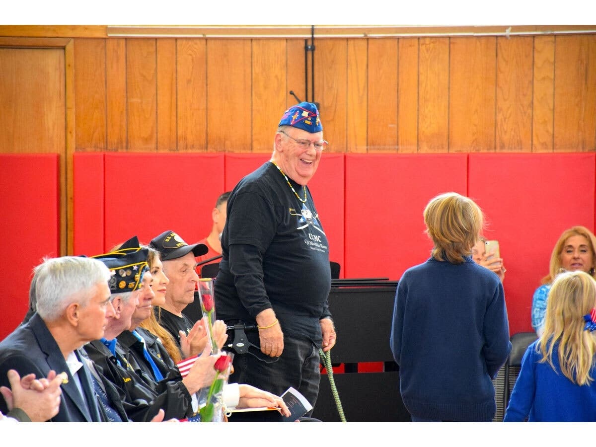 Koslow, Rhoads Join Lakeside School For Veterans Day Ceremony: Photos ...