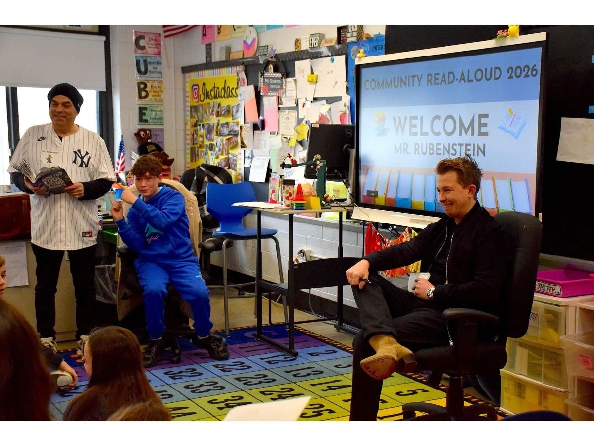 Cast Of Characters Leads Community Read Aloud At Birch School | Merrick ...