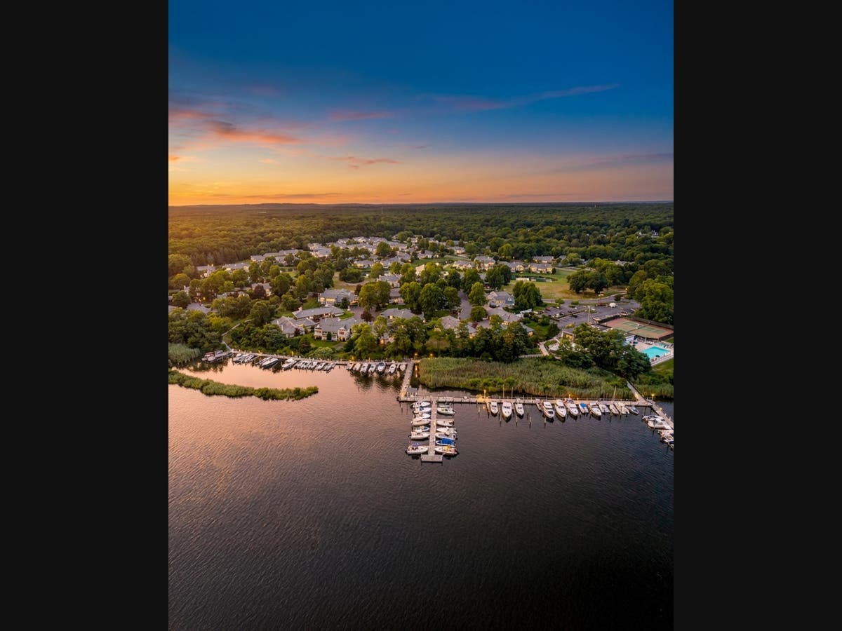 Beechwood at the Waterways in Moriches launches pre-construction sales ...