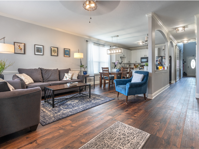 7 Best Flooring Installation Services in Allen and Plano, TX: Ranked By ...