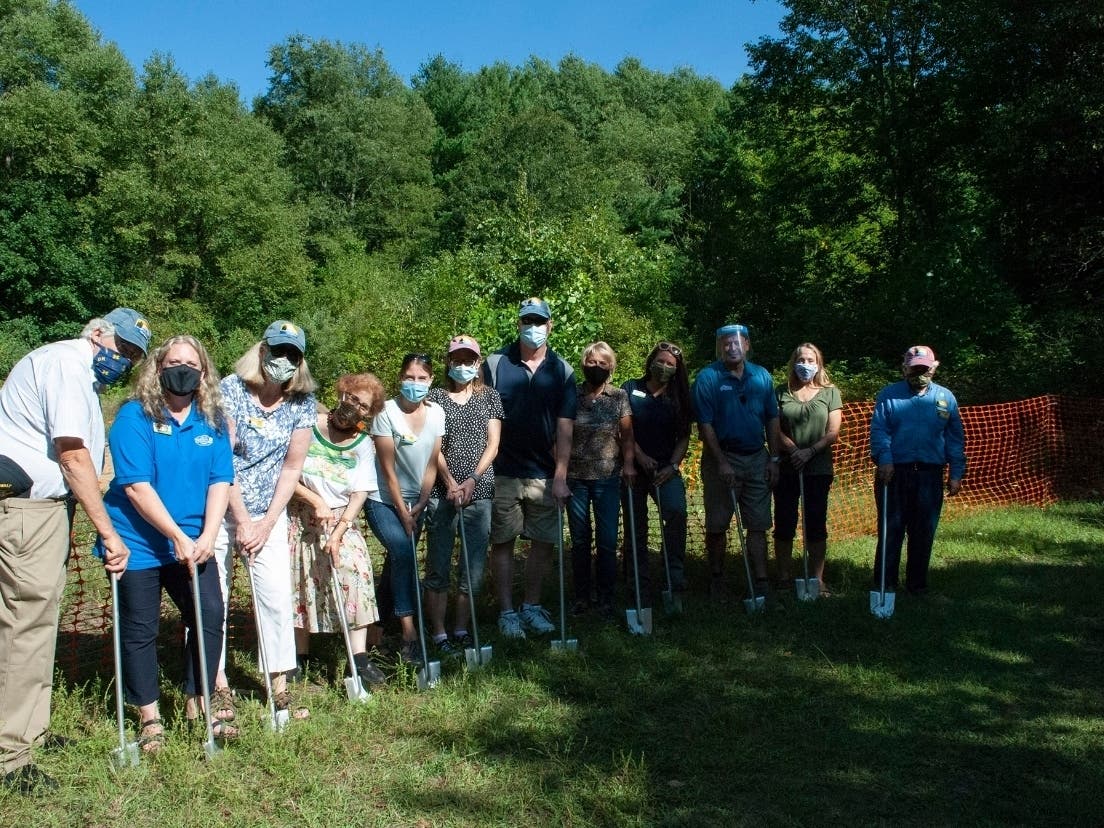 Construction of observation deck at Harris Nature Center underway ...