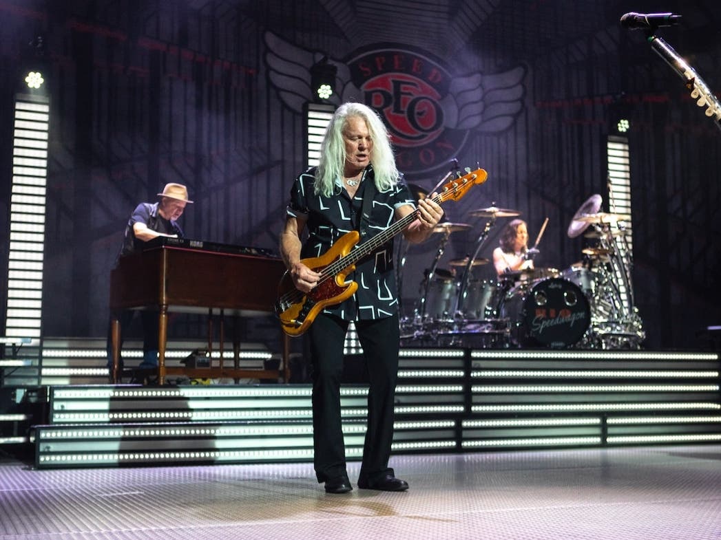 PHOTOS: REO Speedwagon at Keshet's 2022 Campaign | Highland Park, IL Patch