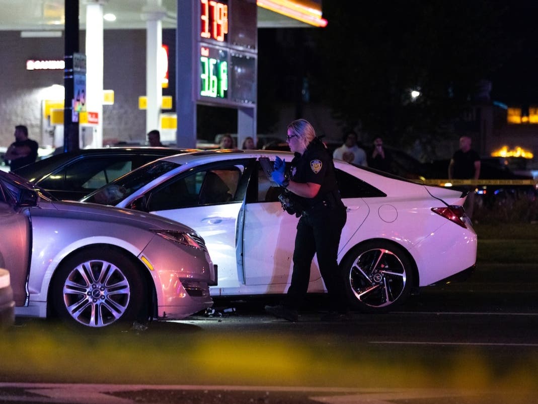 1 Shot At 87th Street And Harlem After Vehicle Crash: Police | Oak Lawn ...
