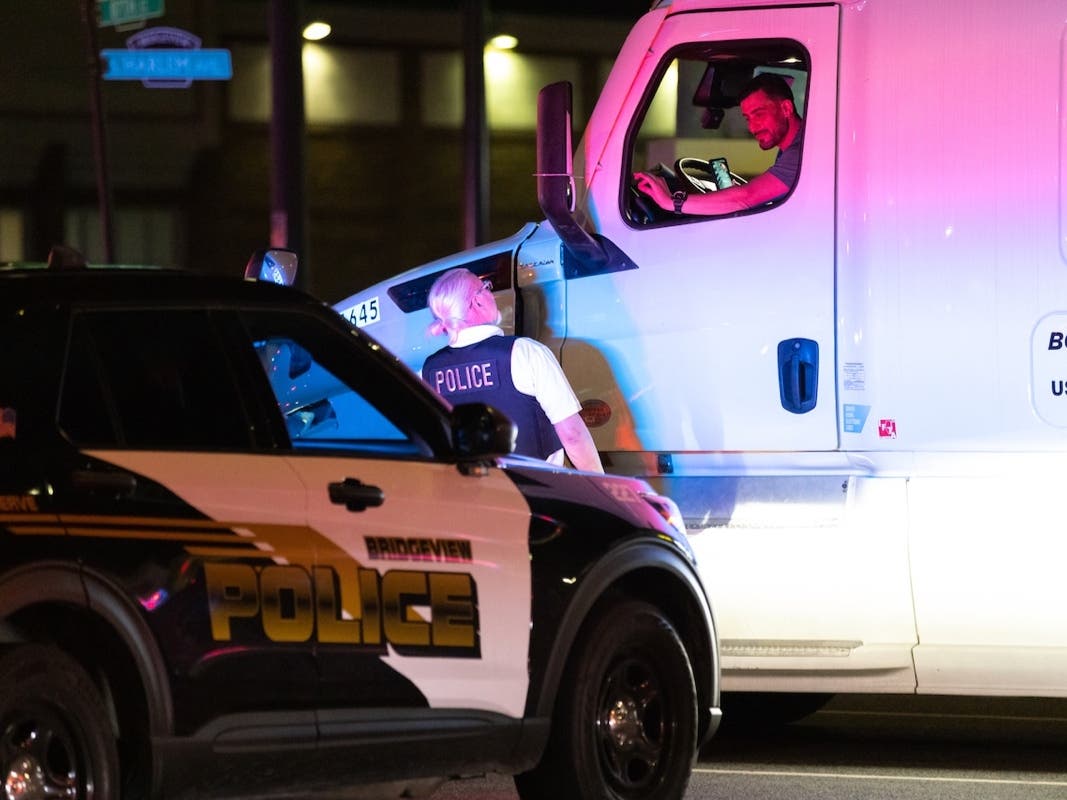 1 Shot At 87th Street And Harlem After Vehicle Crash: Police | Oak Lawn ...