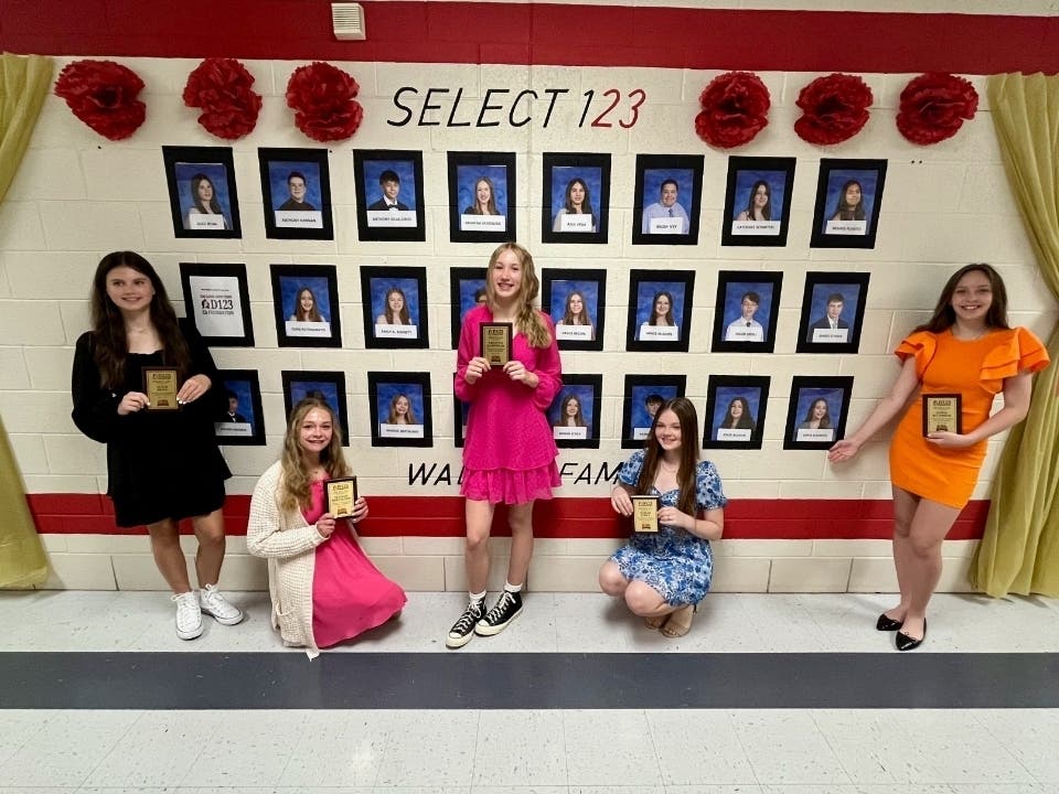 D123 Honors Top 23 Students from Class of '23 at Inaugural Event | Oak ...