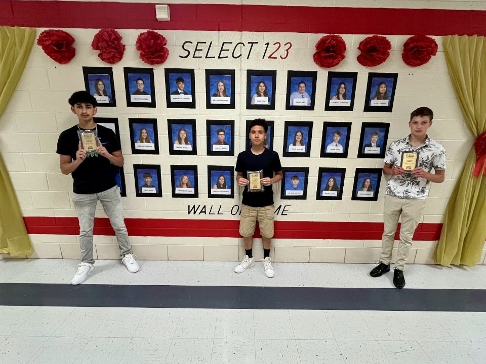 D123 Honors Top 23 Students from Class of '23 at Inaugural Event | Oak ...