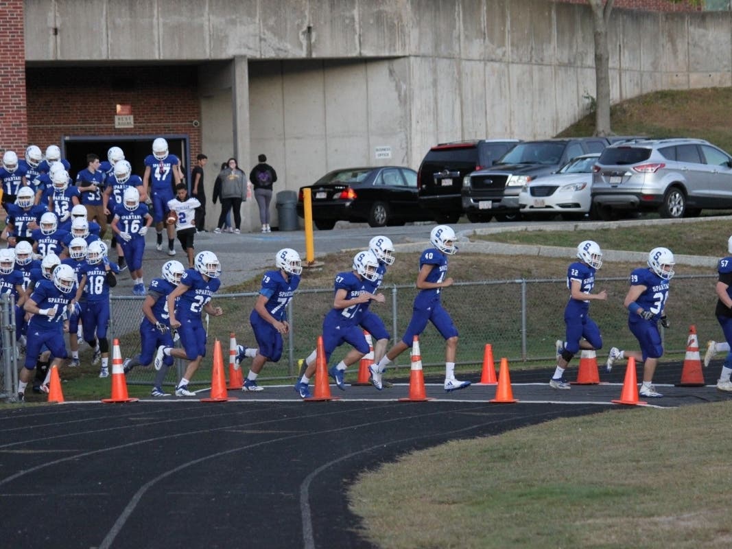 Stoneham vs Wakefield Varsity Football Photos | Stoneham, MA Patch