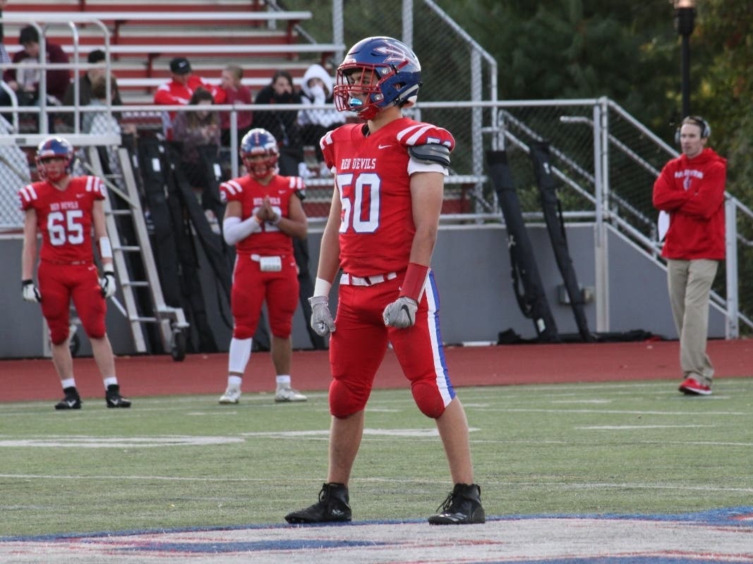 Burlington Varsity Football Game Photos | Burlington, MA Patch