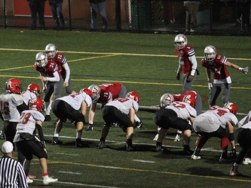 Varsity Football Photos - Wakefield vs Winchester | Wakefield, MA Patch