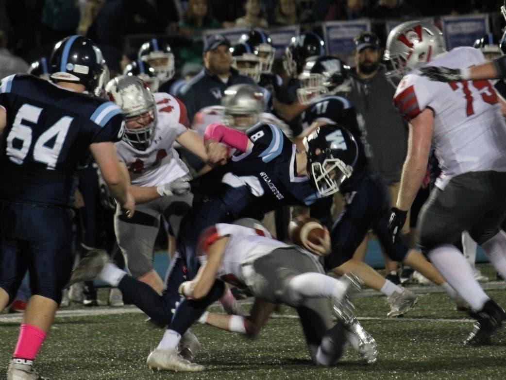 Varsity Football Photos - Wakefield vs Wilmington | Wakefield, MA Patch