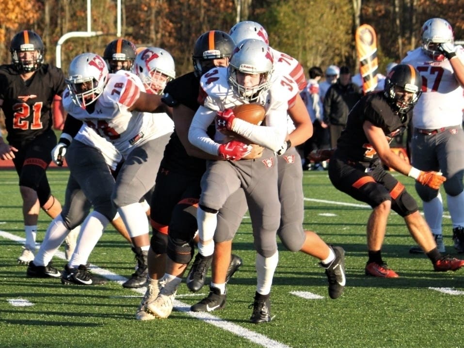 Varsity Football Photos - Wakefield vs Wayland | Wakefield, MA Patch