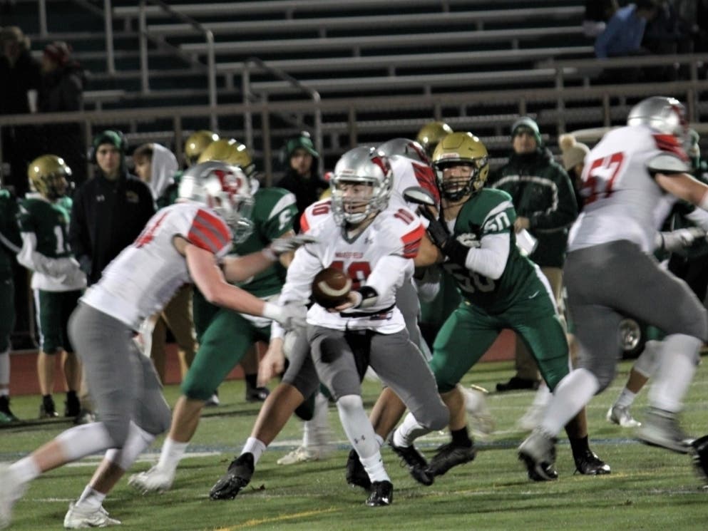 Varsity Football Photos - Wakefield vs North Reading | Wakefield, MA Patch