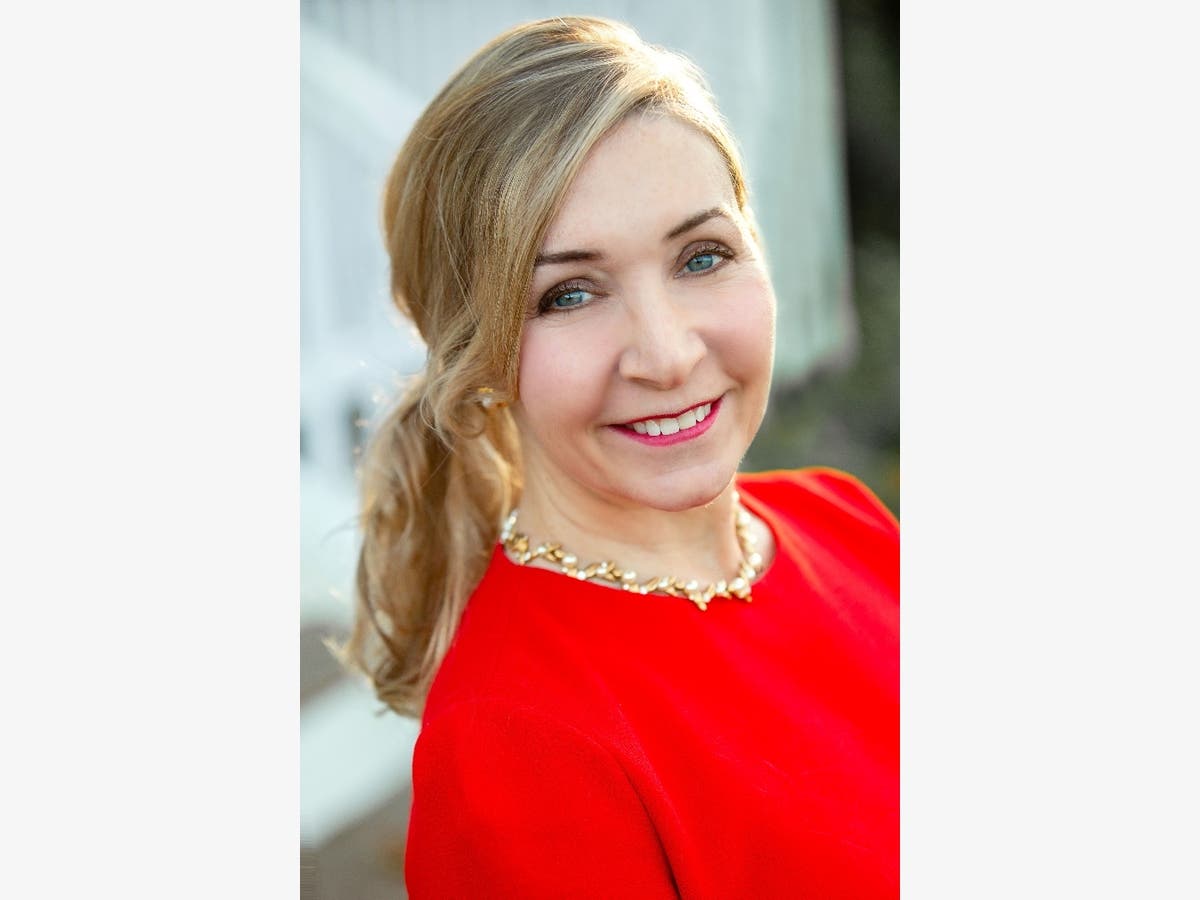 Leigh Ann Soltysiak joins the Enright Melanoma Foundation Board | New ...
