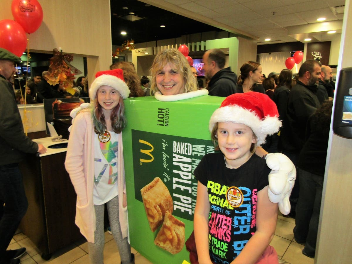 A Golden Night Under the Golden Arches for McDole Elementary ...