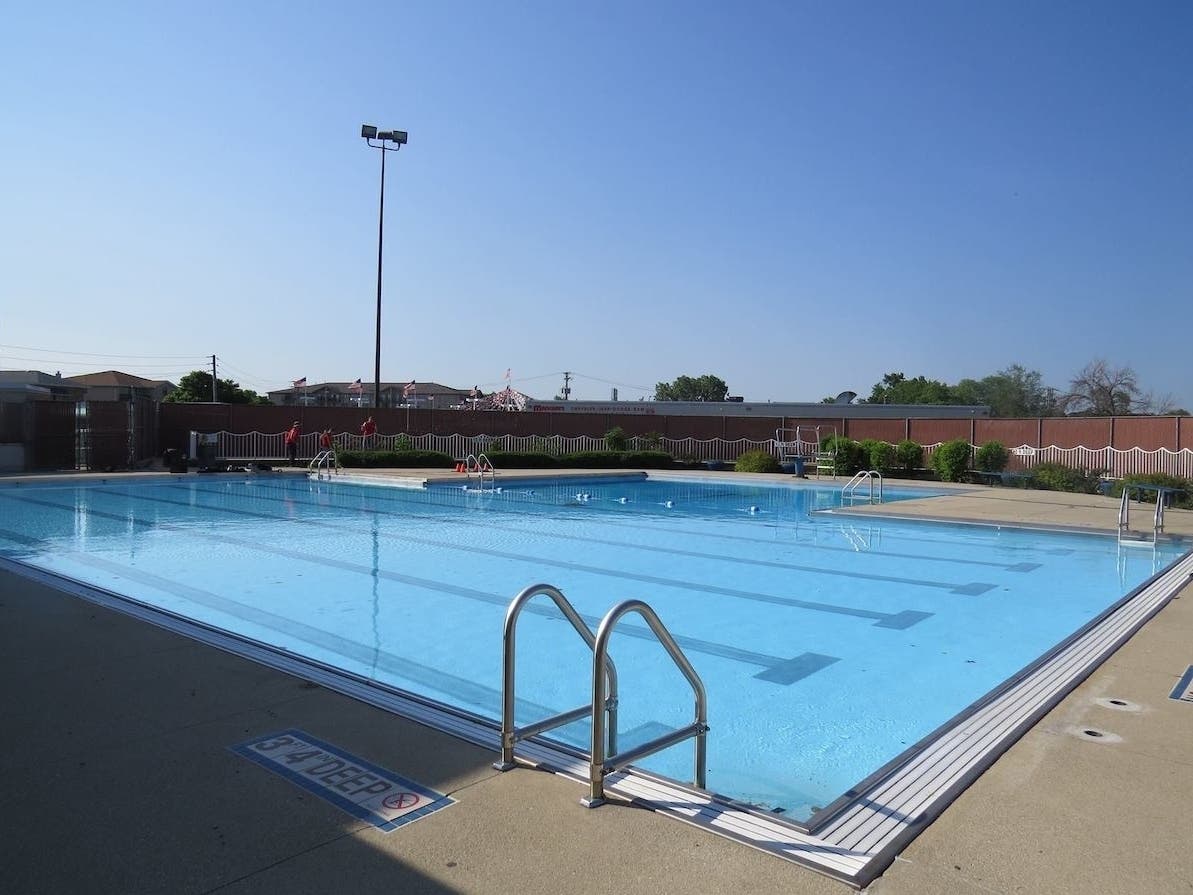Oak Lawn Park District Prepares Splash Pads And Pool For Summer 2022 ...