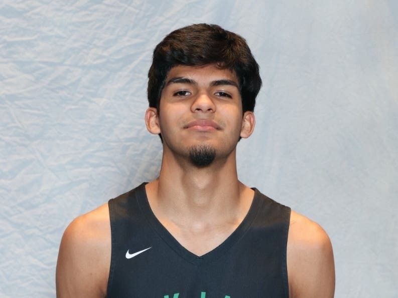 6-Foot-Five Junior An 'Interior Force' For Spartan Basketball | Oak ...