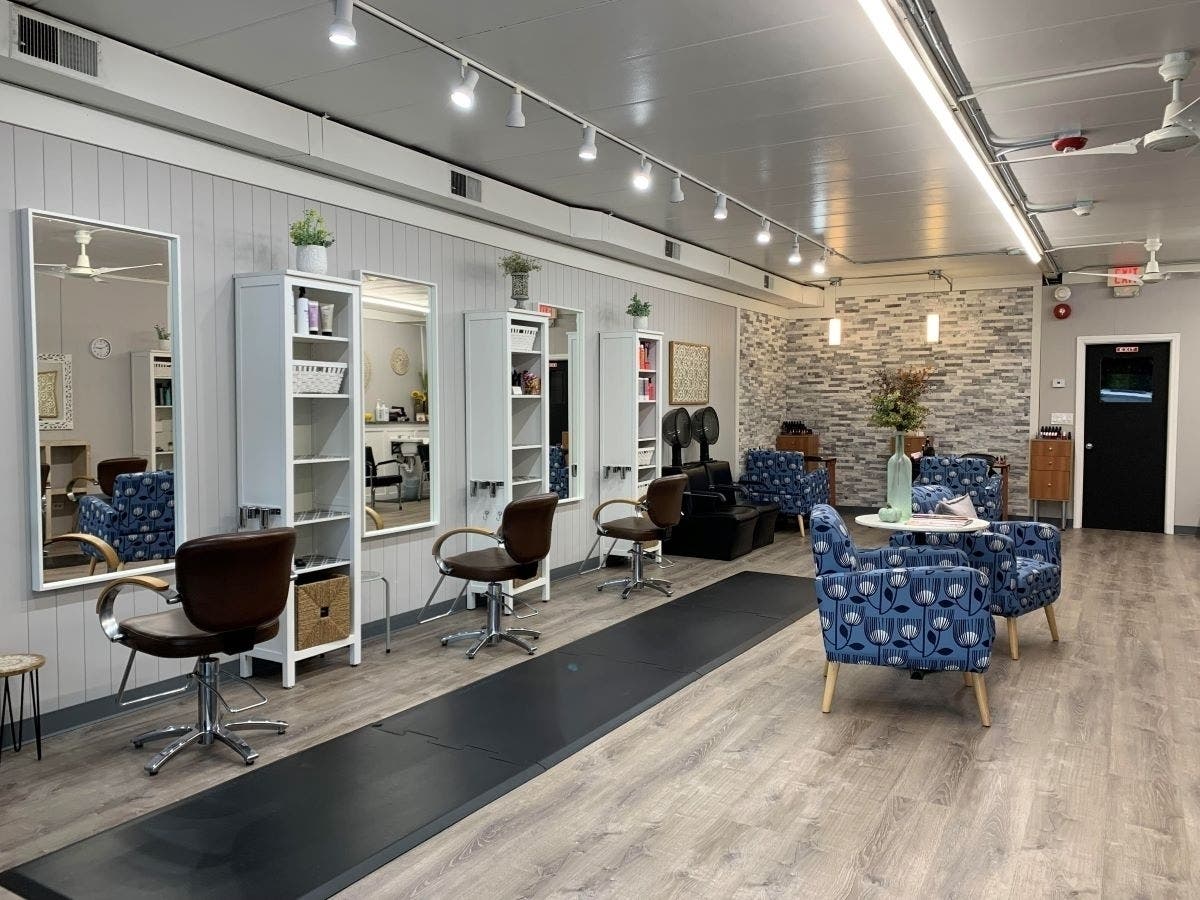 Old School Beauty Parlor Gets Makeover As Flair With Hair | Oak Lawn ...