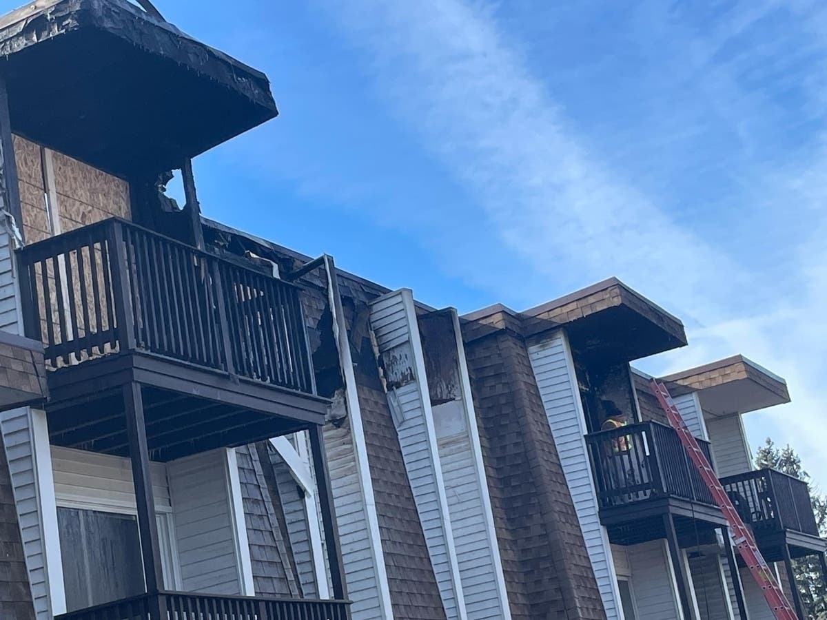 Rebuilding Begins For Victims Of Chicago Ridge Apartment Fire: UPDATED ...