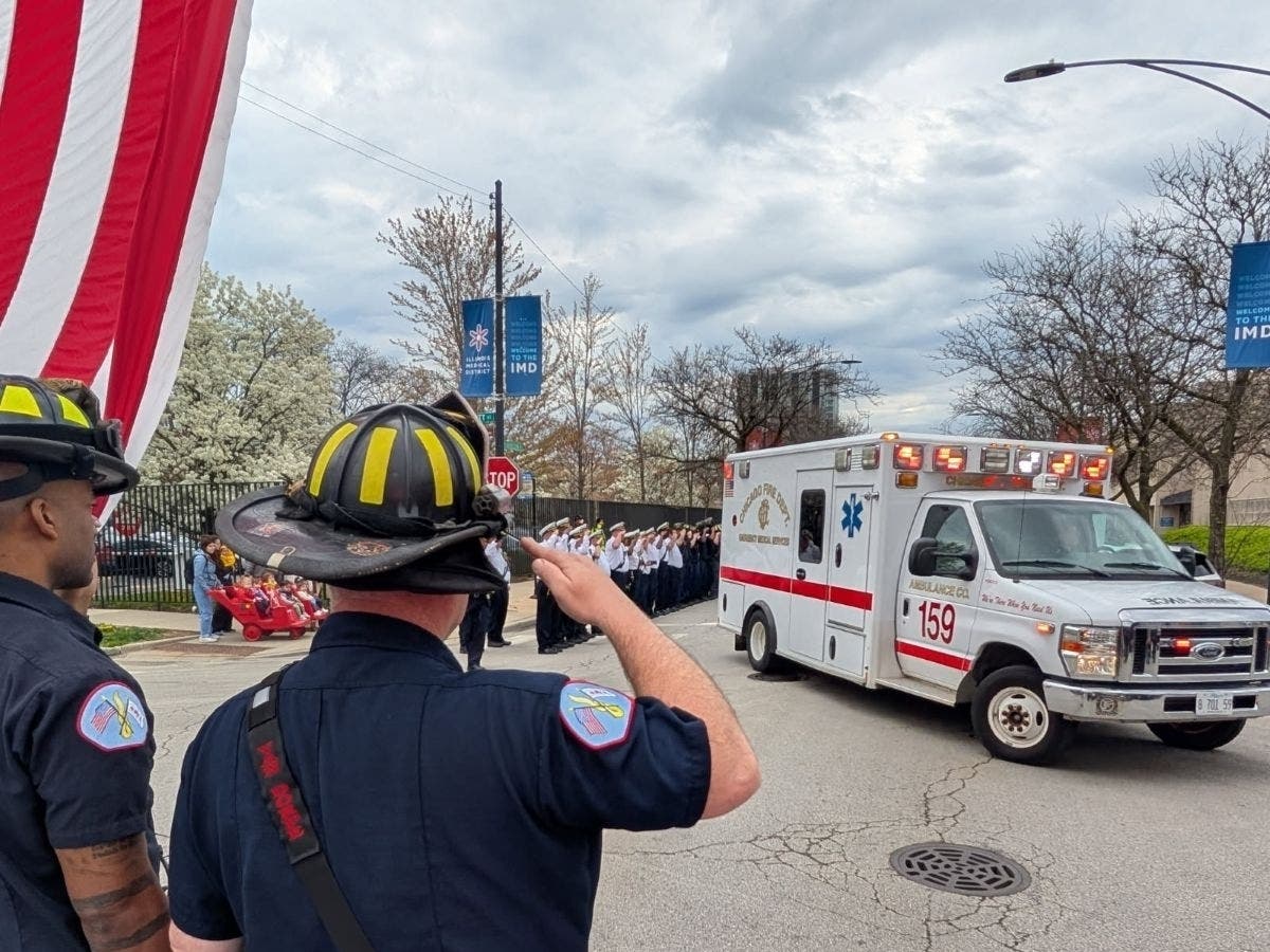 CFD Captain Dies Fighting Garage Fire On Chicago's West Side | Chicago ...
