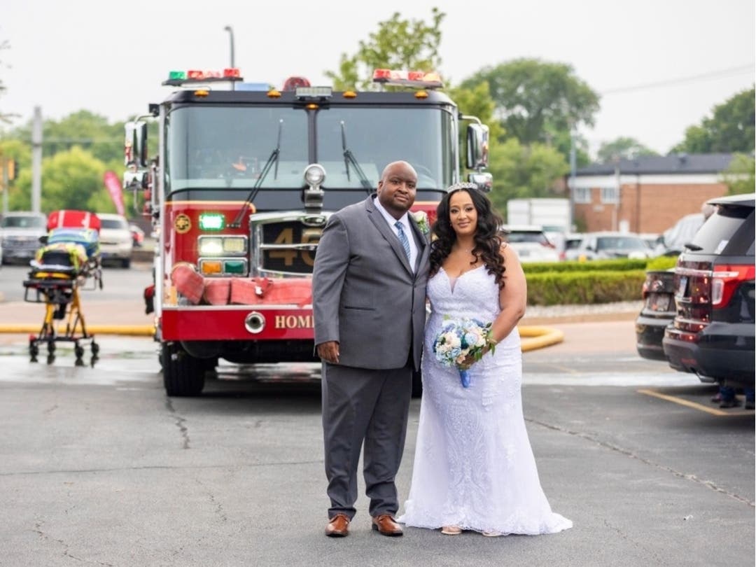 Bride and Groom Smooch In Front Of Fire Engine While Oak Lawn ...