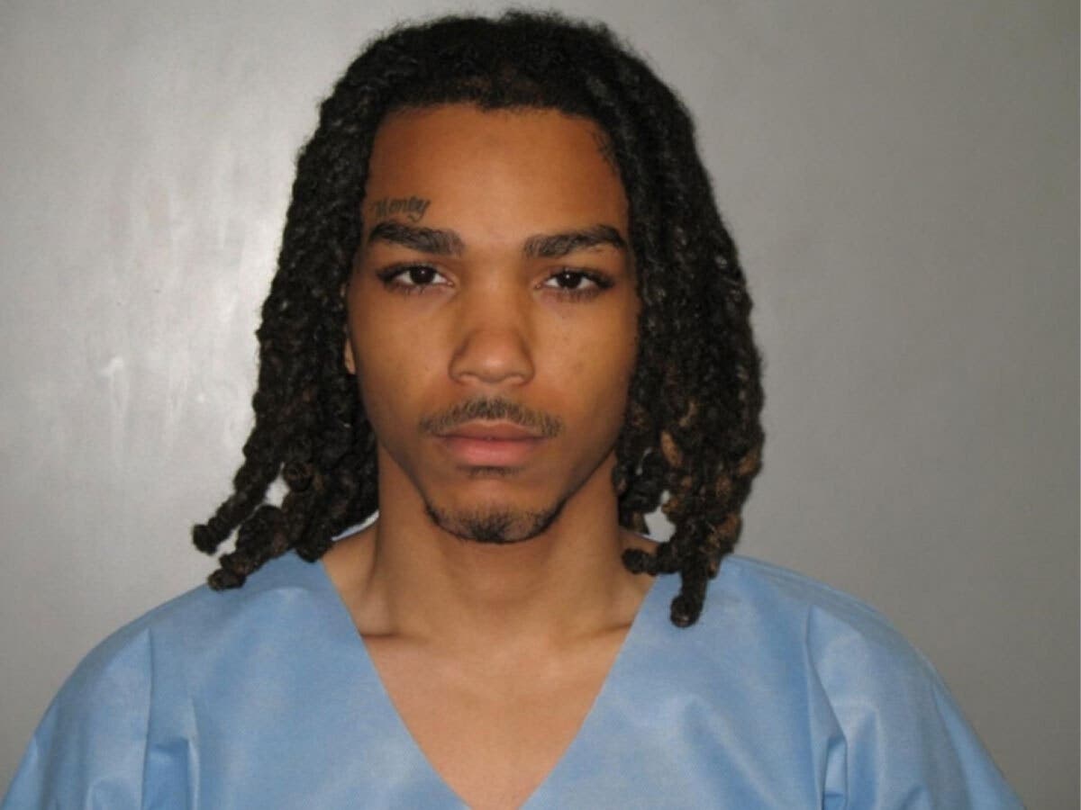 Ex-Con Charged In Walmart Shooting That Injured 2 Ordered Held In Cook ...