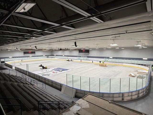 Oak Lawn Ice Arena Celebrates Grand-Reopening Tuesday With Ribbon ...