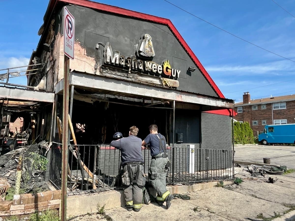 Early Morning Fire Causes Heavy Damage To Restaurant In Oak Lawn | Oak ...