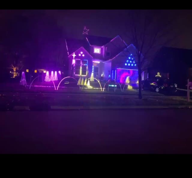 Holiday Lights: Crystal Lake Display Allows You To Pick Music | Crystal ...