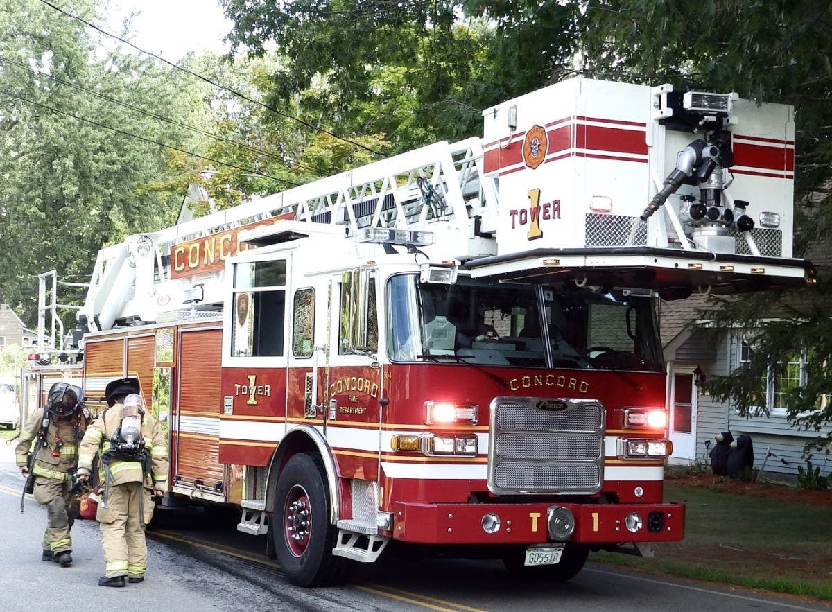 Photos: Concord Fire Quickly Knocks Down Penacook Blaze | Concord, NH Patch